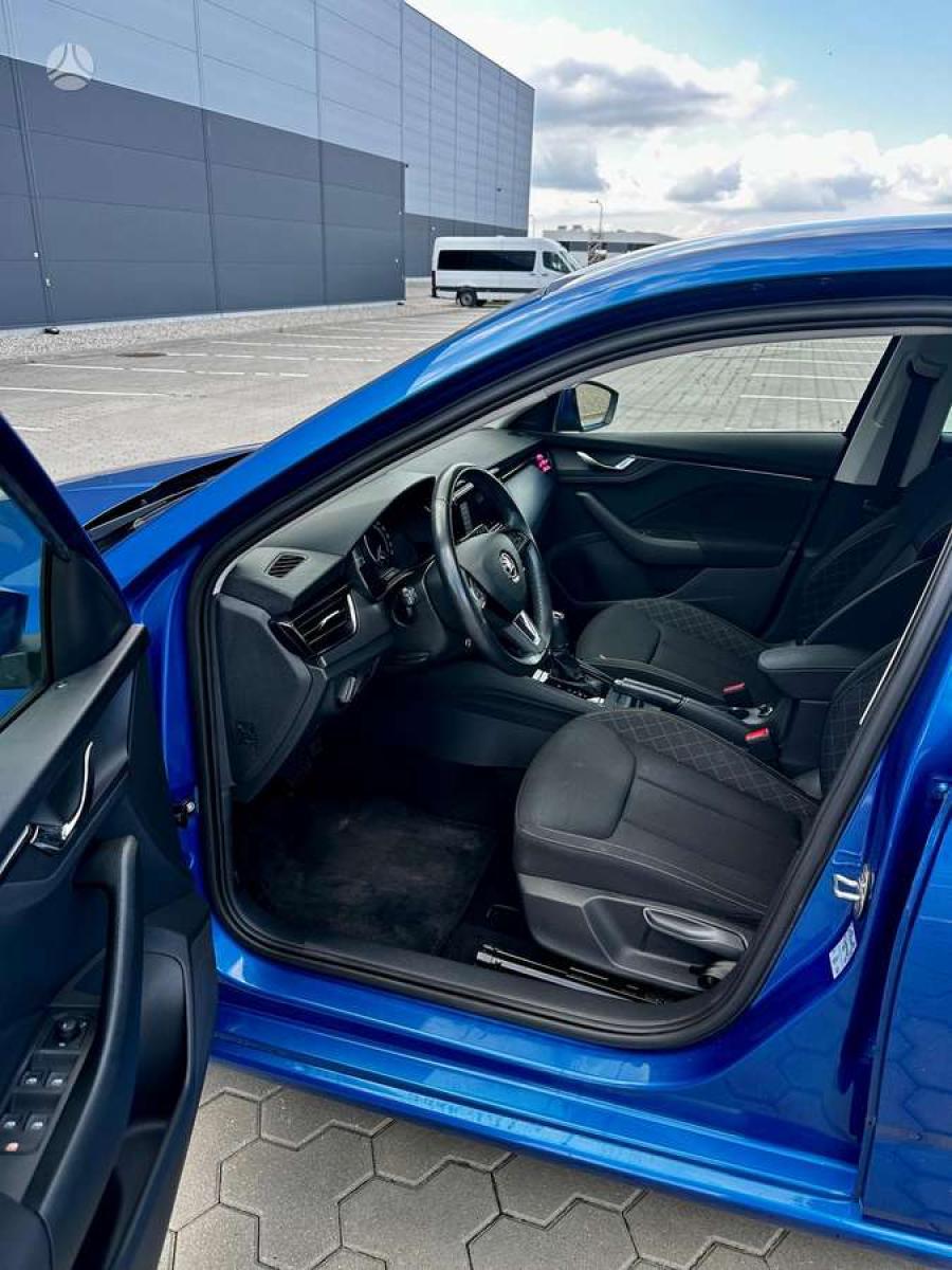 Blue Skoda Scala 2020 in Kaunas, with an engine capacity of 1.00 L and mileage of 70 thousand km for 13000 €, photo 10 on AUTOMOTO.COM.LV