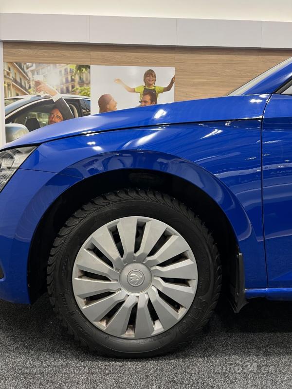 Zils Skoda Scala 2021 Rakvere, ar dzinēja tilpumu 1.00 L un nobraukumu 26 tūkst. km par 9400 €, foto 9 vietnē AUTOMOTO.COM.LV
