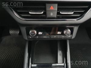Blue Skoda Scala 2021 in Riga, with an engine capacity of 1.00 L and mileage of 75 thousand km for 13900 €, photo 30 on AUTOMOTO.COM.LV