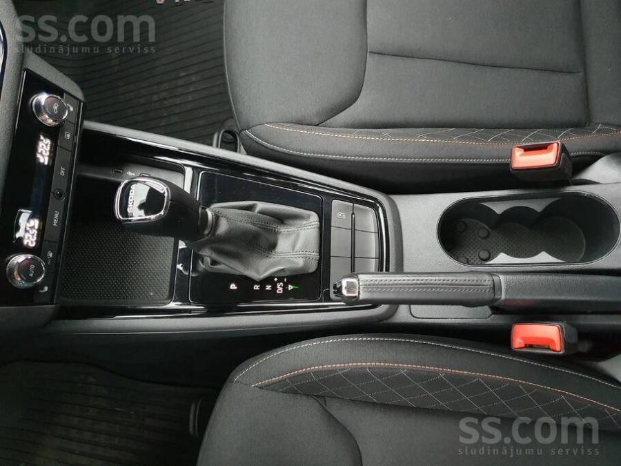 Blue Skoda Scala 2021 in Riga, with an engine capacity of 1.00 L and mileage of 75 thousand km for 13900 €, photo 31 on AUTOMOTO.COM.LV