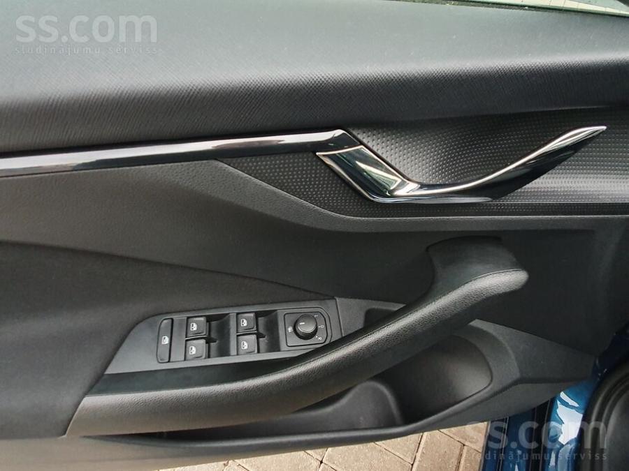 Blue Skoda Scala 2021 in Riga, with an engine capacity of 1.00 L and mileage of 75 thousand km for 13900 €, photo 32 on AUTOMOTO.COM.LV