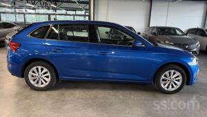 Blue Skoda Scala 2023 in Riga, with an engine capacity of 1.00 L and mileage of 58 thousand km for 15400 €, photo 6 on AUTOMOTO.COM.LV