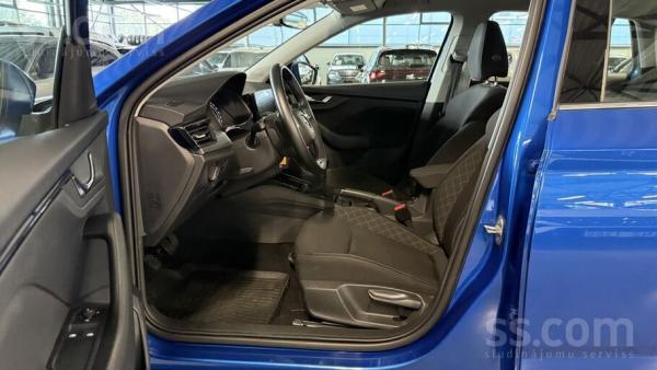 Blue Skoda Scala 2023 in Riga, with an engine capacity of 1.00 L and mileage of 58 thousand km for 15400 €, photo 9 on AUTOMOTO.COM.LV