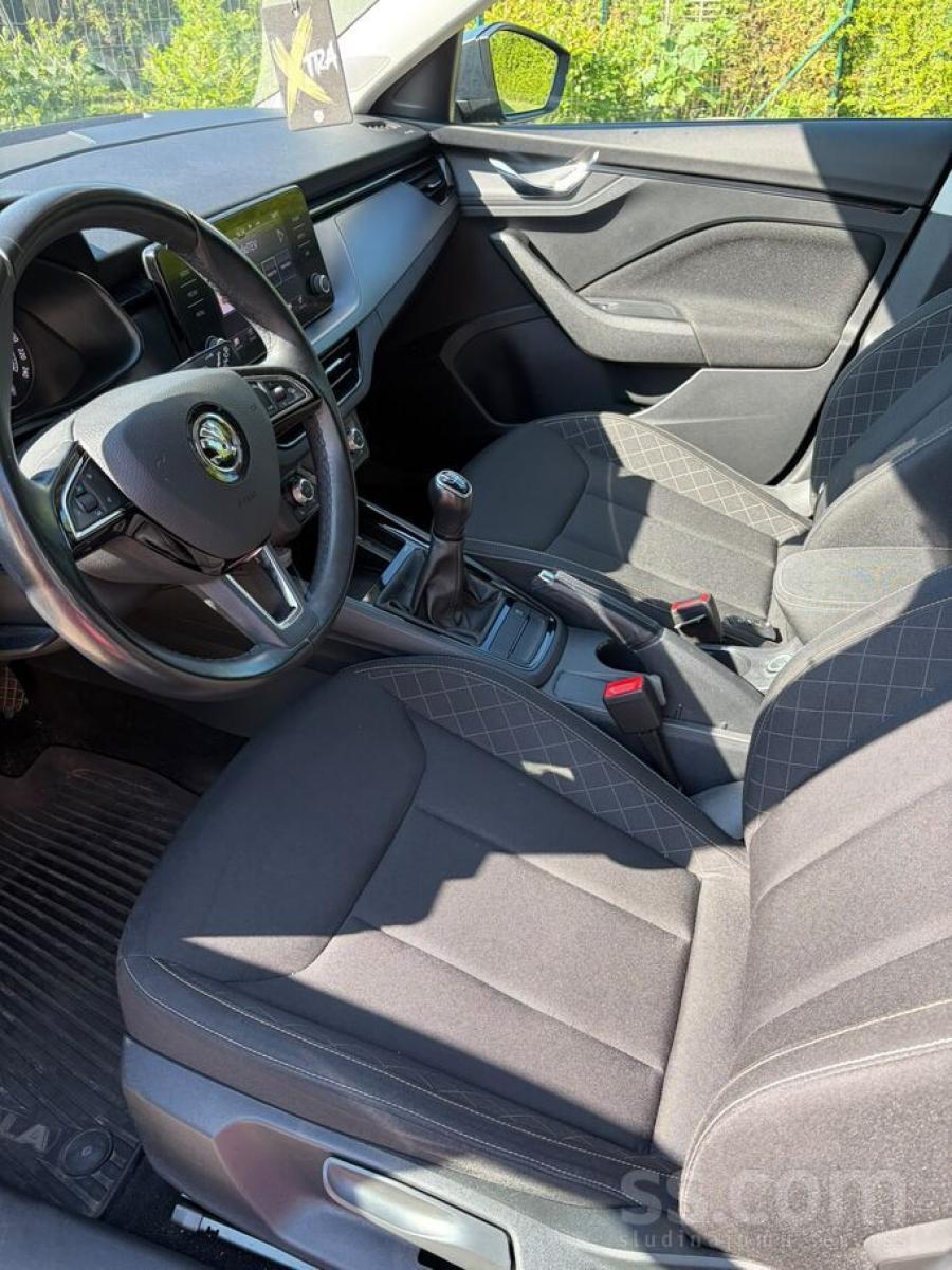 Pelēks Skoda Scala 2020 Rīga, ar dzinēja tilpumu 1.00 L un nobraukumu 100 tūkst. km par 12350 €, foto 8 vietnē AUTOMOTO.COM.LV