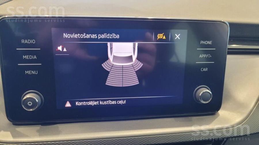 Pelēks Skoda Scala 2020 Rīga, ar dzinēja tilpumu 1.00 L un nobraukumu 101 tūkst. km par 12290 €, foto 16 vietnē AUTOMOTO.COM.LV