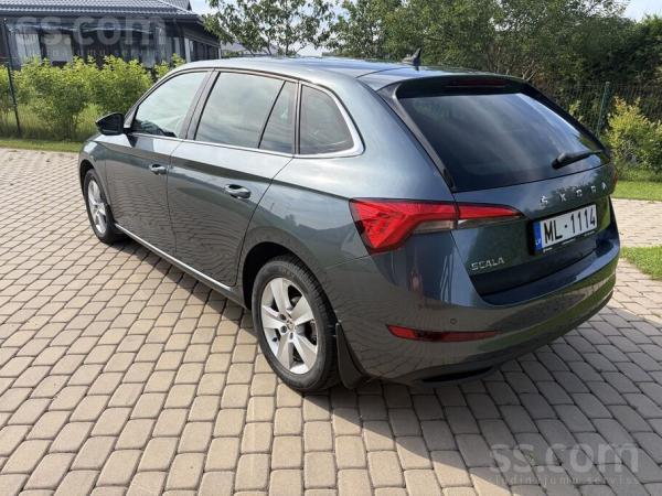 Grey Skoda Scala 2020 in Riga, with an engine capacity of 1.00 L and mileage of 100 thousand km for 11355 €, photo 4 on AUTOMOTO.COM.LV