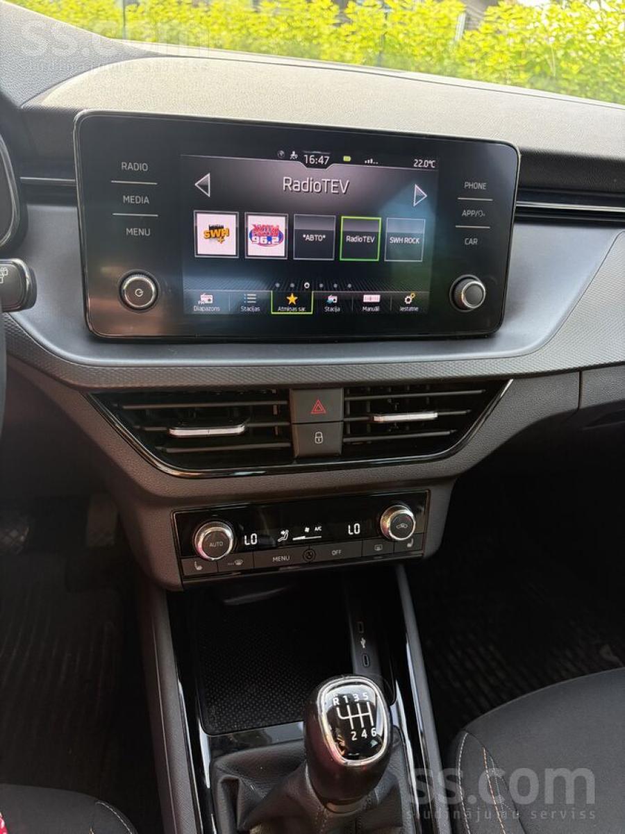 Grey Skoda Scala 2020 in Riga, with an engine capacity of 1.00 L and mileage of 100 thousand km for 11355 €, photo 7 on AUTOMOTO.COM.LV