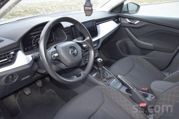 Grey Skoda Scala 2020 in Preili, with an engine capacity of 1.60 L and mileage of 202 thousand km for 9750 €, photo 6 on AUTOMOTO.COM.LV