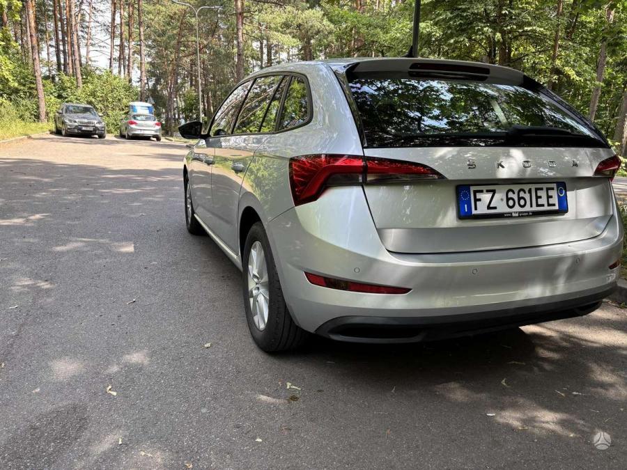 Pelēks Skoda Scala 2020 Kauņa, ar dzinēja tilpumu 0.00 L un nobraukumu 89 tūkst. km par 11000 €, foto 4 vietnē AUTOMOTO.COM.LV