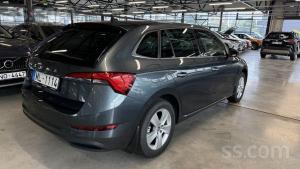 Grey Skoda Scala 2020 in Riga, with an engine capacity of 1.00 L and mileage of 101 thousand km for 10900 €, photo 5 on AUTOMOTO.COM.LV