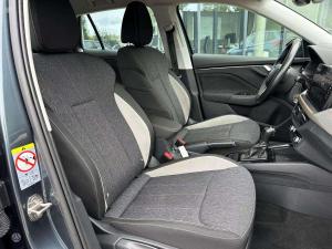 Grey Skoda Scala 2020 in Kaunas, with an engine capacity of 1.00 L and mileage of 168 thousand km for 11200 €, photo 6 on AUTOMOTO.COM.LV