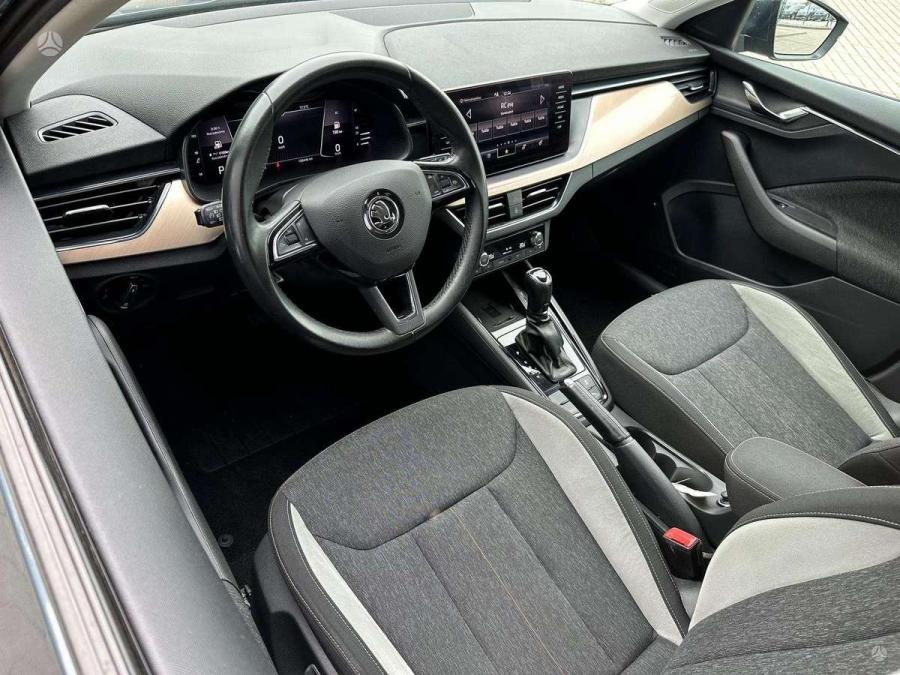 Grey Skoda Scala 2020 in Kaunas, with an engine capacity of 1.00 L and mileage of 168 thousand km for 11200 €, photo 7 on AUTOMOTO.COM.LV