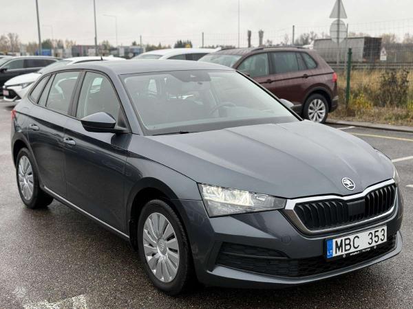 Grey Skoda Scala 2021 in Vilnius, with an engine capacity of 1.00 L and mileage of 151 thousand km for 8999 €, photo 3 on AUTOMOTO.COM.LV