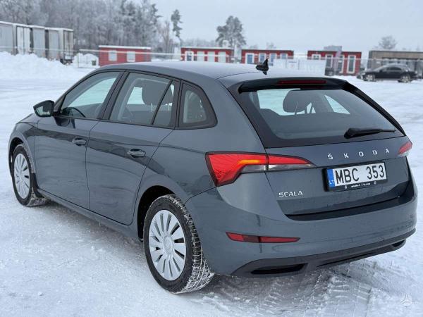 Pelēks Skoda Scala 2021 Viļņa, ar dzinēja tilpumu 1.00 L un nobraukumu 151 tūkst. km par 8900 €, foto 7 vietnē AUTOMOTO.COM.LV
