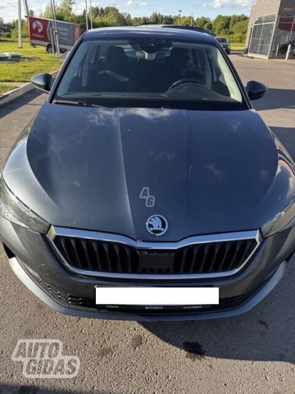 Grey Skoda Scala 2021 in Mazeikiai, with an engine capacity of 1.00 L and mileage of 85 thousand km for 11500 €, photo 1 on AUTOMOTO.COM.LV
