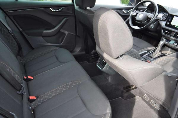 Skoda Scala 2021 Viļņa vietnē Pelēks Skoda Scala 2021 Viļņa, ar dzinēja tilpumu 1.50 L un nobraukumu 104 tūkst. km par 11700 €, foto 11 vietnē AUTOMOTO.COM.LV