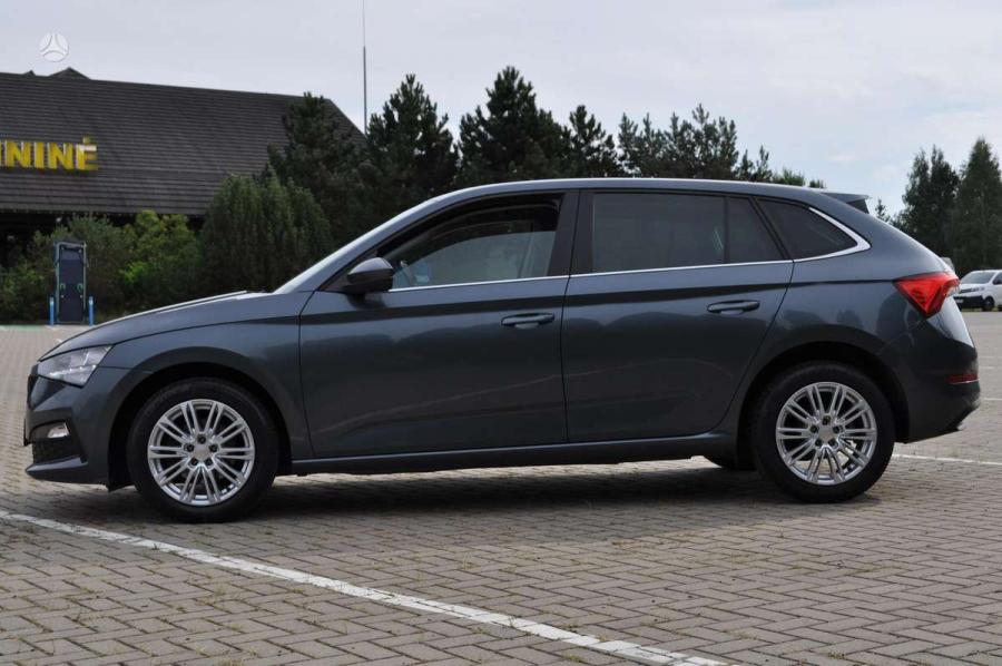 Grey Skoda Scala 2021 in Vilnius, with an engine capacity of 1.50 L and mileage of 104 thousand km for 11700 €, photo 4 on AUTOMOTO.COM.LV