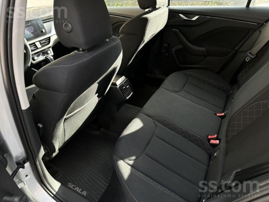 Pelēks Skoda Scala 2022 Rīga, ar dzinēja tilpumu 1.00 L un nobraukumu 143 tūkst. km par 13550 €, foto 19 vietnē AUTOMOTO.COM.LV