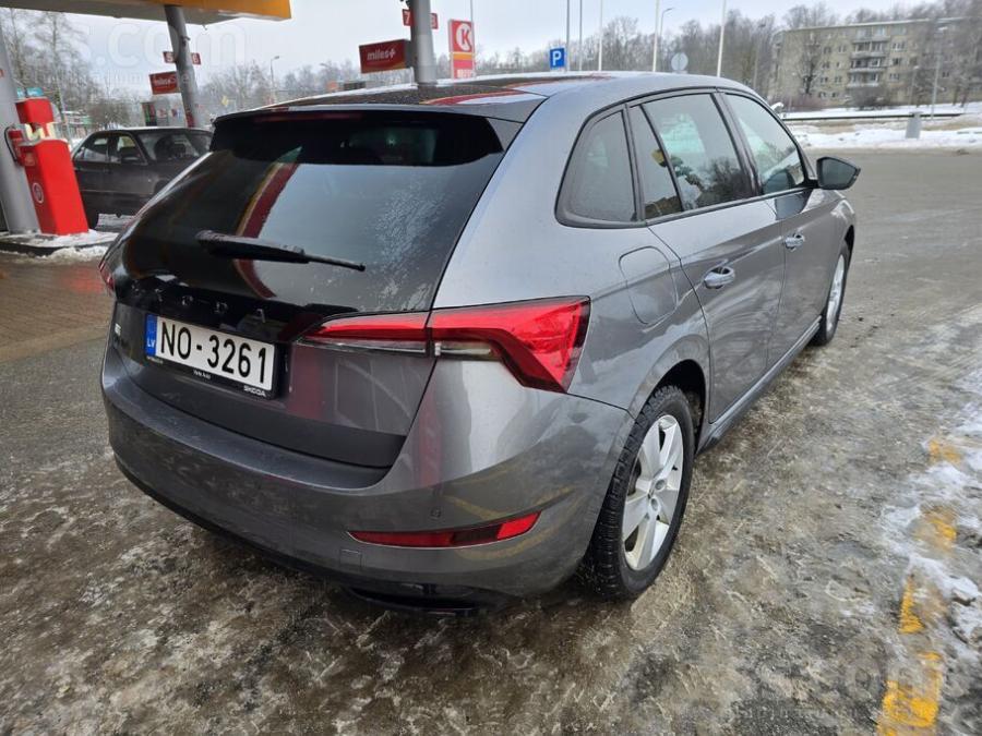 Grey Skoda Scala 2023 in Riga, with an engine capacity of 1.50 L and mileage of 58 thousand km for 21000 €, photo 3 on AUTOMOTO.COM.LV