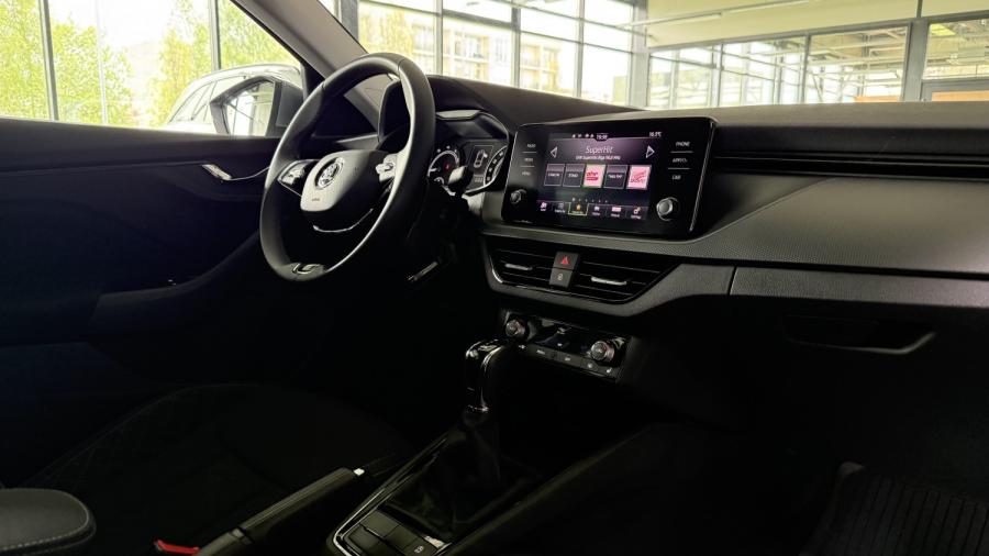 Pelēks Skoda Scala 2023 Rīga, ar dzinēja tilpumu 1.00 L un nobraukumu 41 tūkst. km par 1640000 €, foto 15 vietnē AUTOMOTO.COM.LV