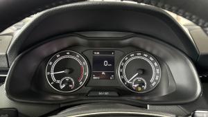 Pelēks Skoda Scala 2023 Rīga, ar dzinēja tilpumu 1.00 L un nobraukumu 41 tūkst. km par 1640000 €, foto 18 vietnē AUTOMOTO.COM.LV