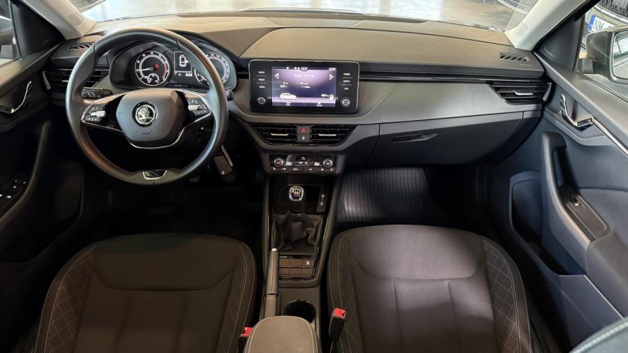 Pelēks Skoda Scala 2023 Rīga, ar dzinēja tilpumu 1.00 L un nobraukumu 48 tūkst. km par 1540000 €, foto 16 vietnē AUTOMOTO.COM.LV