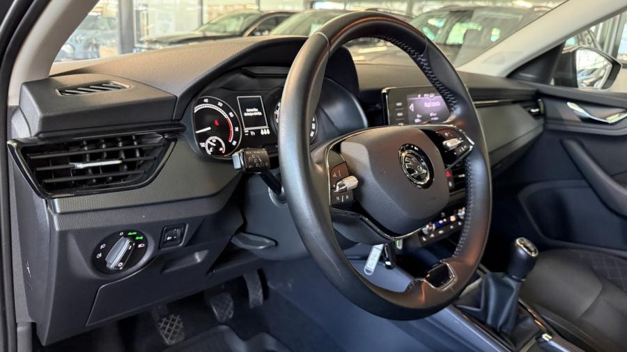 Pelēks Skoda Scala 2023 Rīga, ar dzinēja tilpumu 1.00 L un nobraukumu 48 tūkst. km par 1540000 €, foto 17 vietnē AUTOMOTO.COM.LV