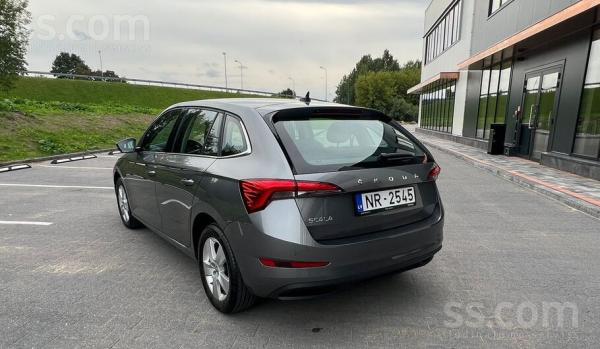 Pelēks Skoda Scala 2023 Rīga, ar dzinēja tilpumu 1.50 L un nobraukumu 42 tūkst. km par 16900 €, foto 5 vietnē AUTOMOTO.COM.LV