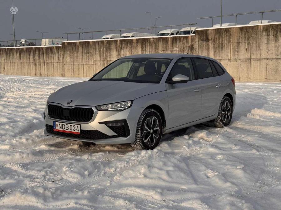 Grey Skoda Scala 2024 in Vilnius, with an engine capacity of 1.00 L and mileage of 45 thousand km for 17500 €, photo 1 on AUTOMOTO.COM.LV