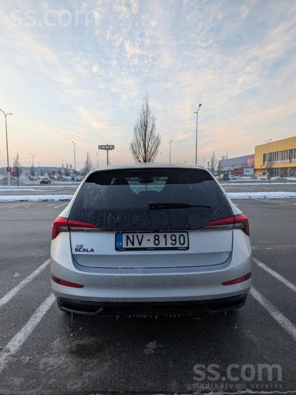 Pelēks Skoda Scala 2024 Rīga, ar dzinēja tilpumu 1.50 L un nobraukumu 20 tūkst. km par 20000 €, foto 6 vietnē AUTOMOTO.COM.LV