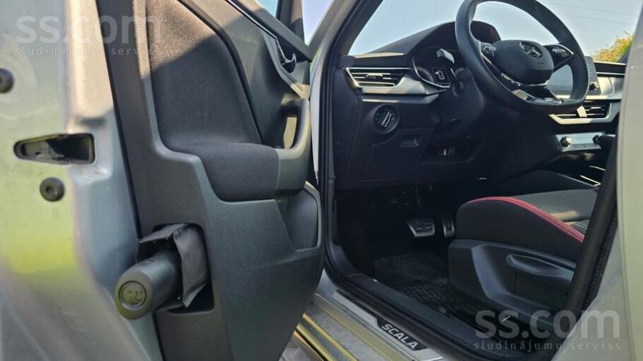 Pelēks Skoda Scala 2024 Jelgava, ar dzinēja tilpumu 1.50 L un nobraukumu 72 tūkst. km par 21000 €, foto 32 vietnē AUTOMOTO.COM.LV