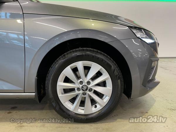Grey Skoda Scala 2025 in Tallinn, with an engine capacity of 1.00 L and mileage of 38 thousand km for 18990 €, photo 6 on AUTOMOTO.COM.LV