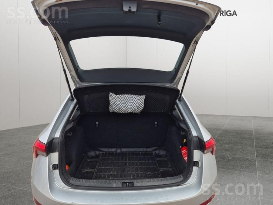 Pelēks Skoda Scala 2022 Rīga, ar dzinēja tilpumu 1.50 L un nobraukumu 150 tūkst. km par 12200 €, foto 11 vietnē AUTOMOTO.COM.LV