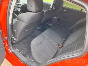 Red Skoda Scala 2019 in Riga, with an engine capacity of 1.60 L and mileage of 81 thousand km for 12300 €, photo 8 on AUTOMOTO.COM.LV