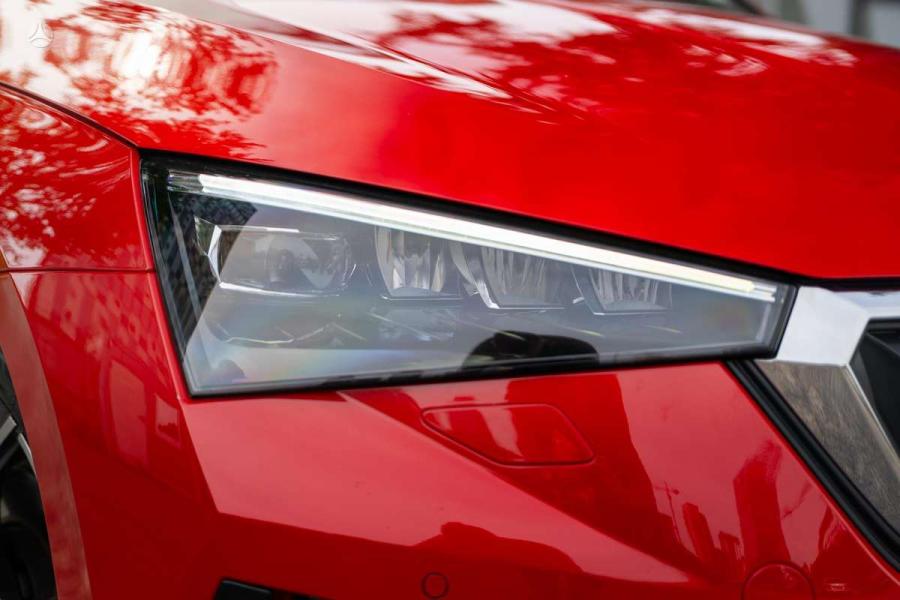 Red Skoda Scala 2019 in Vilnius, with an engine capacity of 1.60 L and mileage of 205 thousand km for 11900 €, photo 4 on AUTOMOTO.COM.LV