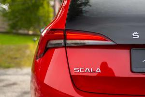 Red Skoda Scala 2019 in Vilnius, with an engine capacity of 1.60 L and mileage of 205 thousand km for 11900 €, photo 15 on AUTOMOTO.COM.LV
