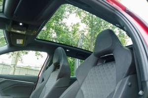 Red Skoda Scala 2019 in Vilnius, with an engine capacity of 1.60 L and mileage of 205 thousand km for 11900 €, photo 19 on AUTOMOTO.COM.LV