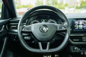 Red Skoda Scala 2019 in Vilnius, with an engine capacity of 1.60 L and mileage of 205 thousand km for 11900 €, photo 26 on AUTOMOTO.COM.LV