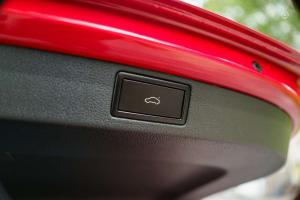 Red Skoda Scala 2019 in Vilnius, with an engine capacity of 1.60 L and mileage of 205 thousand km for 11900 €, photo 43 on AUTOMOTO.COM.LV