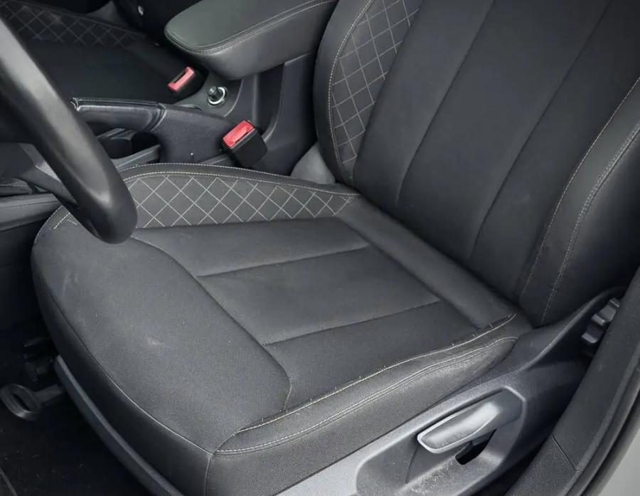 White Skoda Scala 2019 in Riga, with an engine capacity of 1.60 L and mileage of 248 thousand km for 9900 €, photo 8 on AUTOMOTO.COM.LV