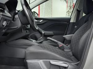 White Skoda Scala 2019 in Riga, with an engine capacity of 1.60 L and mileage of 248 thousand km for 9900 €, photo 9 on AUTOMOTO.COM.LV