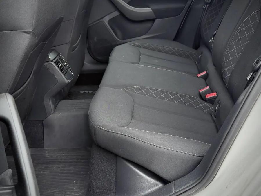 White Skoda Scala 2019 in Riga, with an engine capacity of 1.60 L and mileage of 248 thousand km for 9900 €, photo 19 on AUTOMOTO.COM.LV