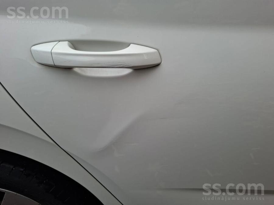 Balts Skoda Scala 2020 Rīga, ar dzinēja tilpumu 1.60 L un nobraukumu 94 tūkst. km par 12500 €, foto 5 vietnē AUTOMOTO.COM.LV