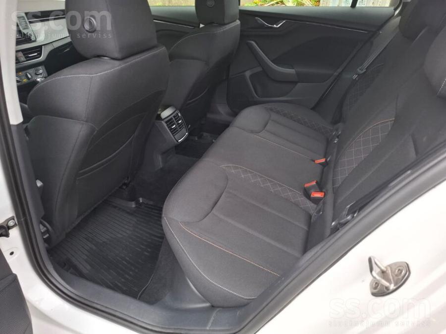 Balts Skoda Scala 2020 Rīga, ar dzinēja tilpumu 1.60 L un nobraukumu 94 tūkst. km par 12500 €, foto 12 vietnē AUTOMOTO.COM.LV