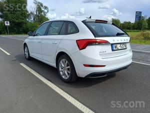 Balts Skoda Scala 2020 Rīga, ar dzinēja tilpumu 1.00 L un nobraukumu 136 tūkst. km par 9800 €, foto 4 vietnē AUTOMOTO.COM.LV