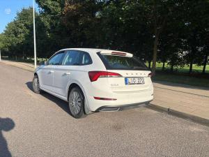 White Skoda Scala 2020 in Vilnius, with an engine capacity of 1.00 L and mileage of 61 thousand km for 10990 €, photo 4 on AUTOMOTO.COM.LV
