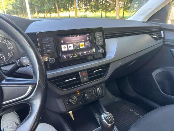 Balts Skoda Scala 2020 Viļņa, ar dzinēja tilpumu 1.00 L un nobraukumu 61 tūkst. km par 10990 €, foto 6 vietnē AUTOMOTO.COM.LV
