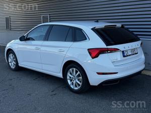 White Skoda Scala 2021 in Riga, with an engine capacity of 1.00 L and mileage of 143 thousand km for 11900 €, photo 4 on AUTOMOTO.COM.LV