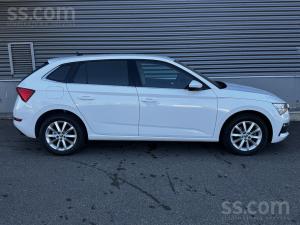 White Skoda Scala 2021 in Riga, with an engine capacity of 1.00 L and mileage of 143 thousand km for 11900 €, photo 7 on AUTOMOTO.COM.LV