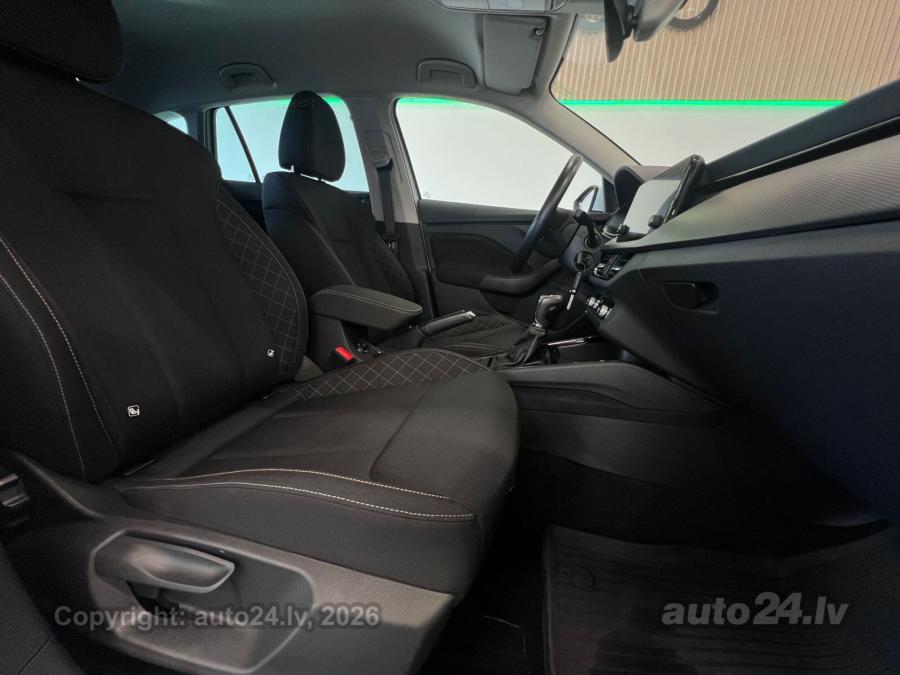 White Skoda Scala 2022 in Tallinn, with an engine capacity of 1.00 L and mileage of 125 thousand km for 12990 €, photo 11 on AUTOMOTO.COM.LV